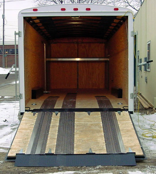 20' Enclosed Trailer - BW Manufacturing